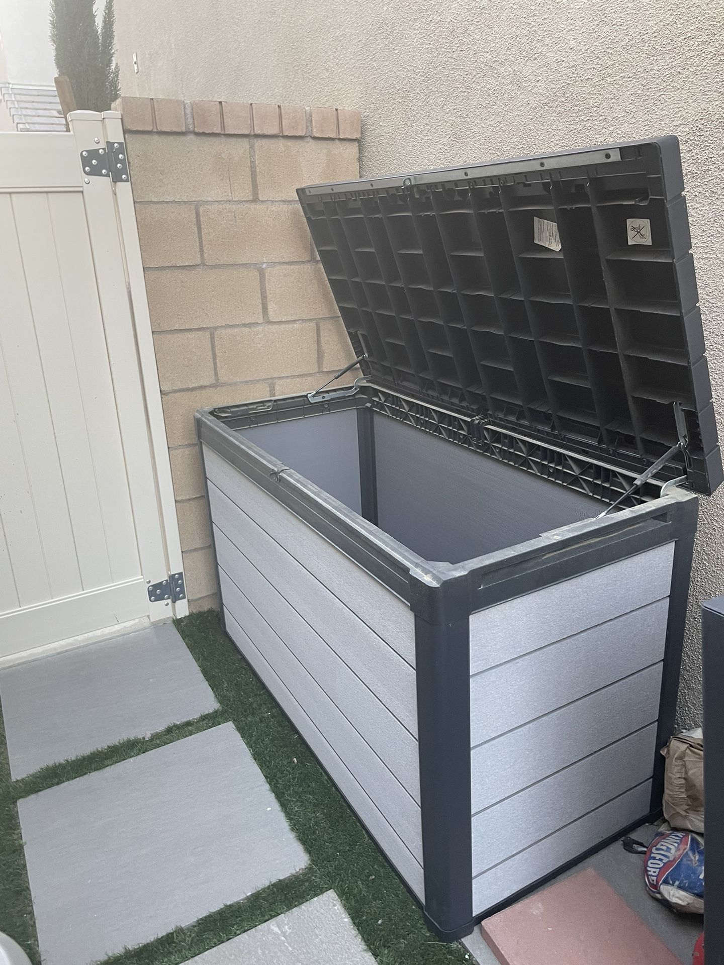 Outside Storage for Sale in Corona, CA - OfferUp