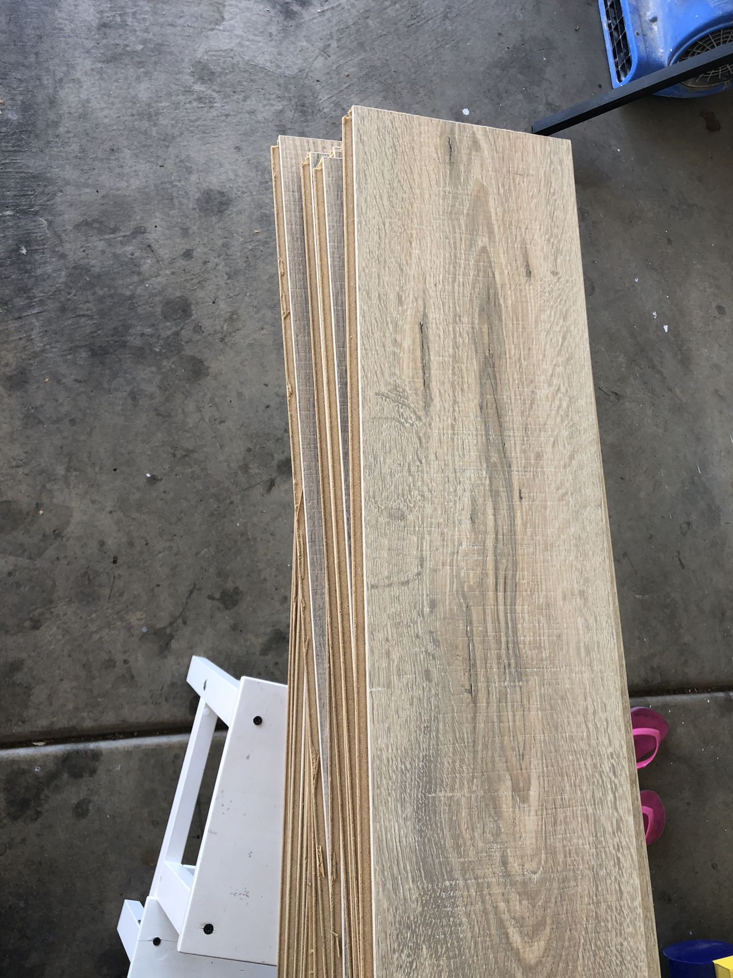NEW! PERGO waterproof laminate flooring 200sqft — Crema Oak from Lowe’s ...