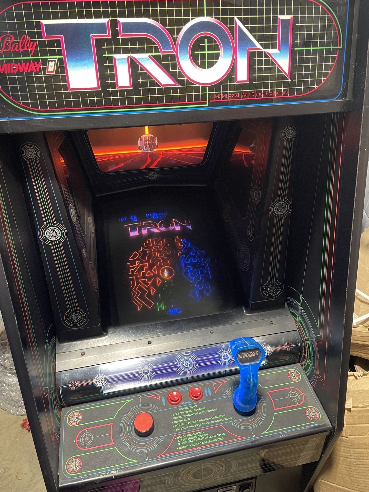 Tron Arcade Machine Video Game Vintage 1980s Original Arcade Cabinet for Sale in Santa Ana, CA ...