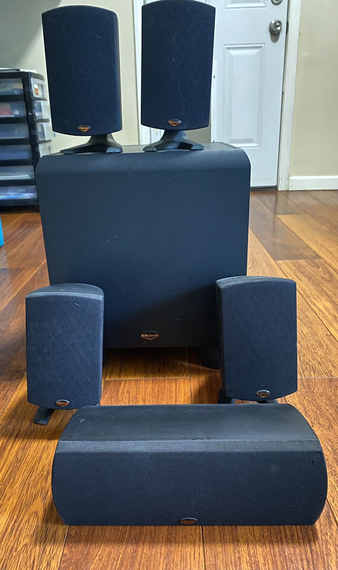 Klipsch Quintet 5.1 for Sale in Los Angeles, CA - OfferUp