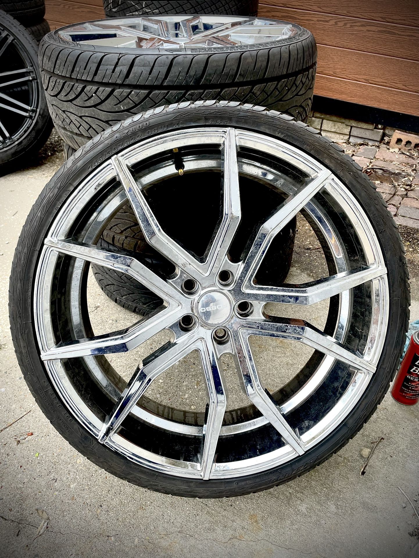 22 Inch Rosso Chrome Rims/wheels 5x115 for Sale in Chicago, IL - OfferUp