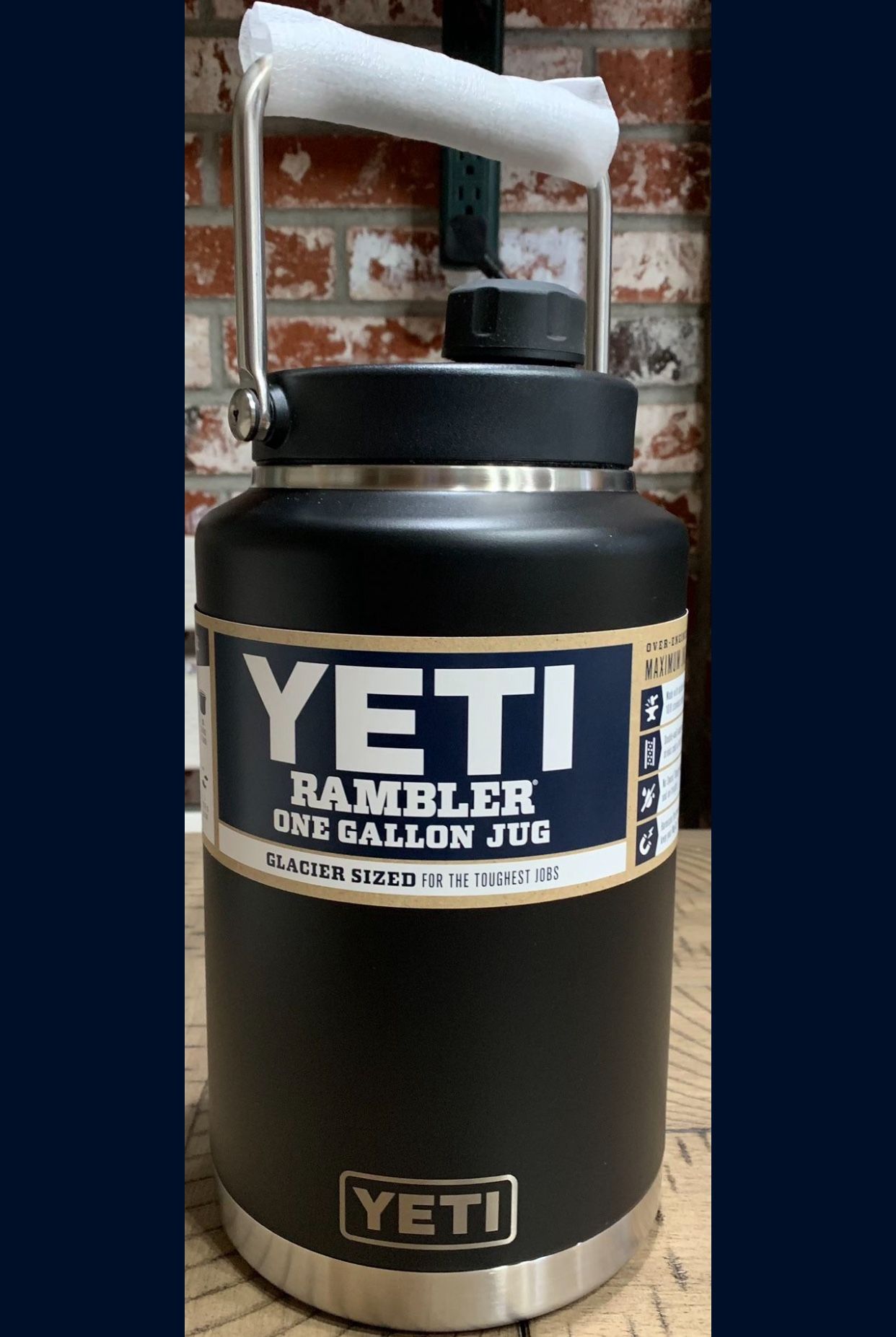 YETI 1g One Gallon Rambler Jug Container Canister Stainless Steel in ...
