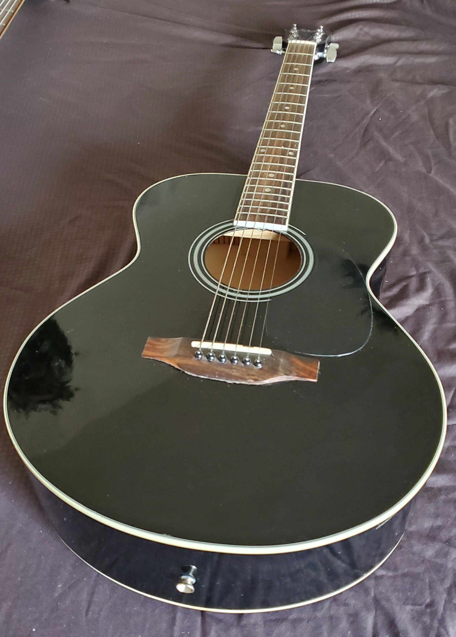 6 String Acoustic Carlo Robelli Guitar for Sale in Las Vegas, NV - OfferUp