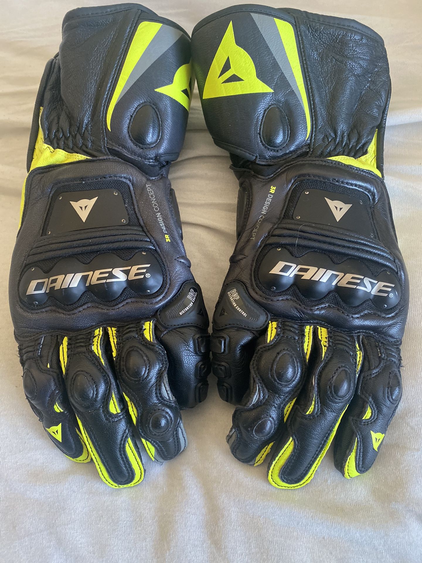 Dainese Steel Pro Gloves Size Large for Sale in San Diego, CA - OfferUp