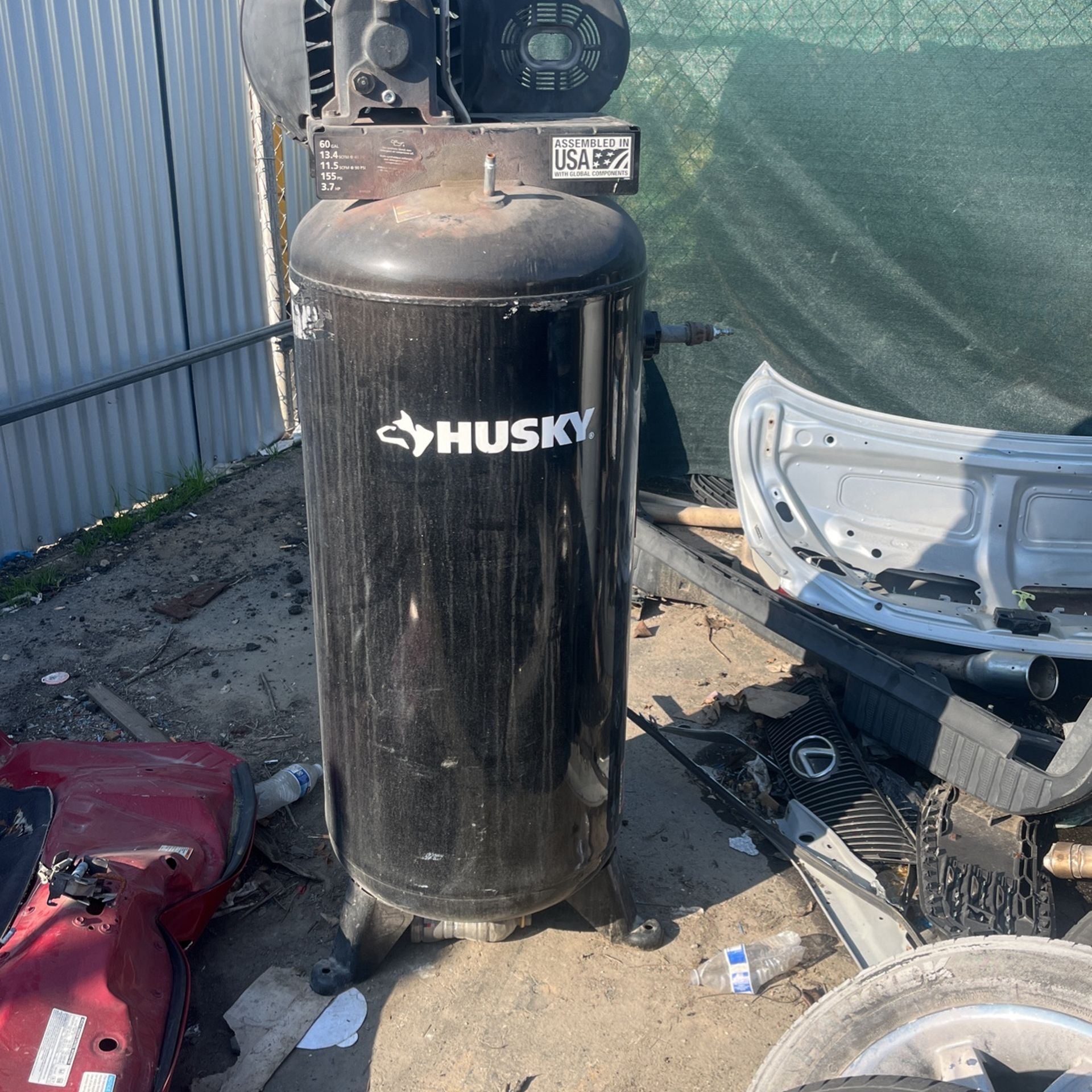 Husky 60gal Air Tank for Sale in Fresno, CA - OfferUp