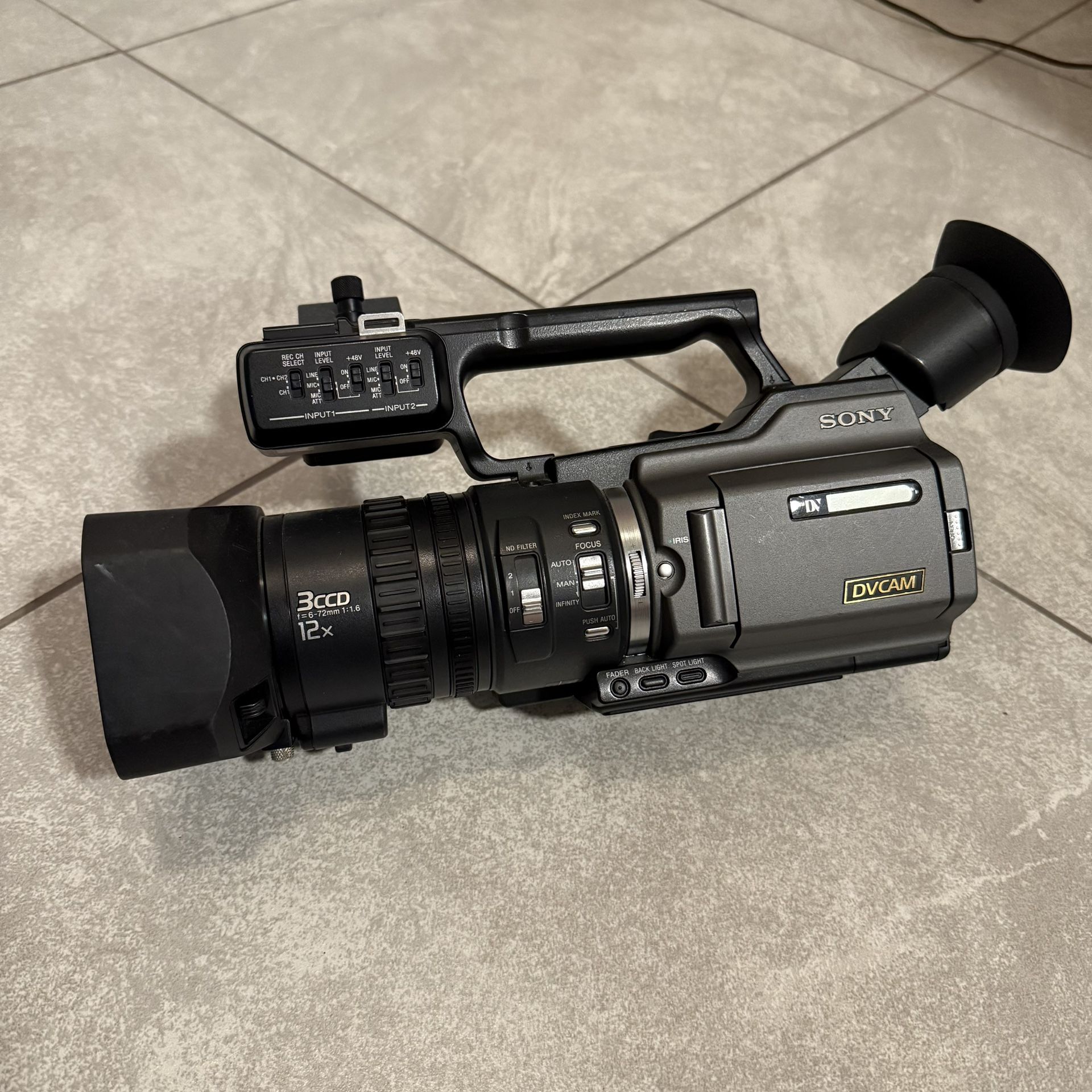 Sony DVCAM PD-170 VHS Camera for Sale in Los Angeles, CA - OfferUp