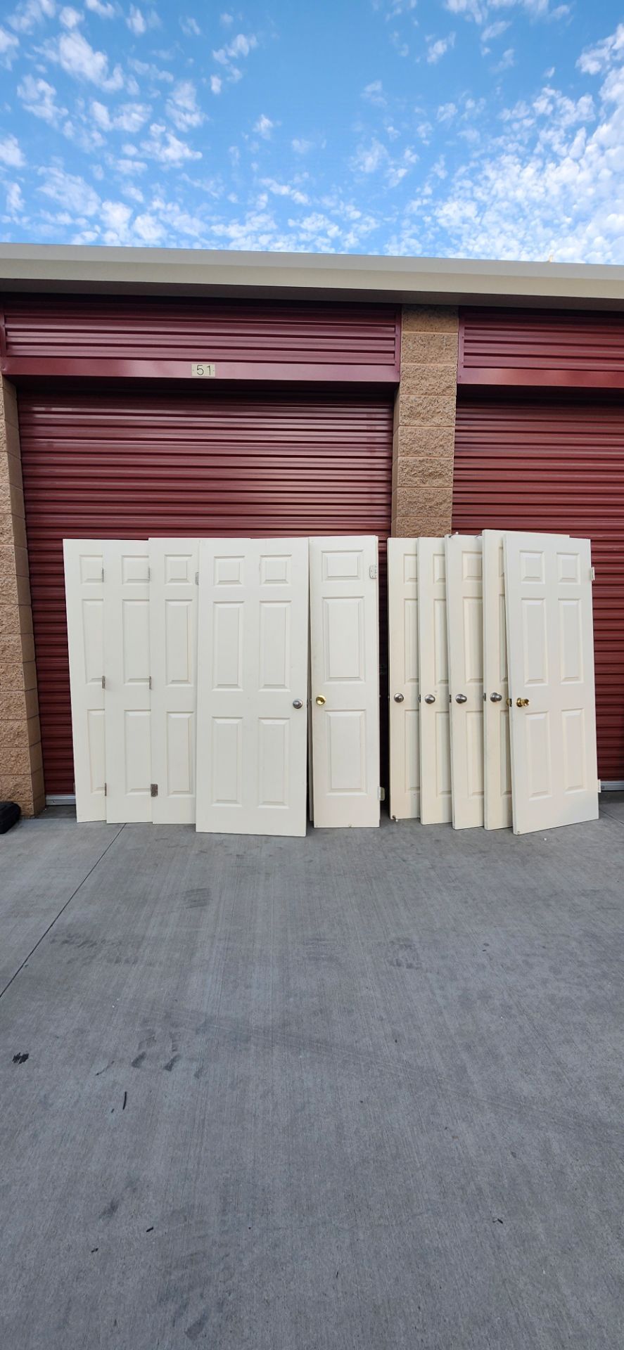 6 panels white interior doors in good condition (Please read the ...