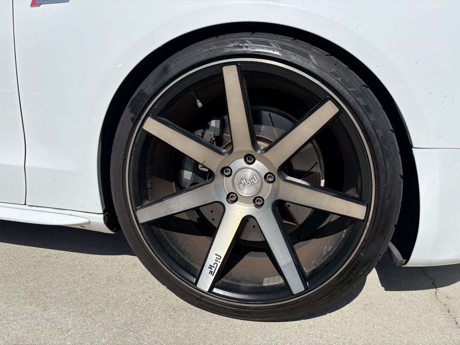 Niche Verona Wheels 20x10.5 for Sale in Fort Myers, FL - OfferUp