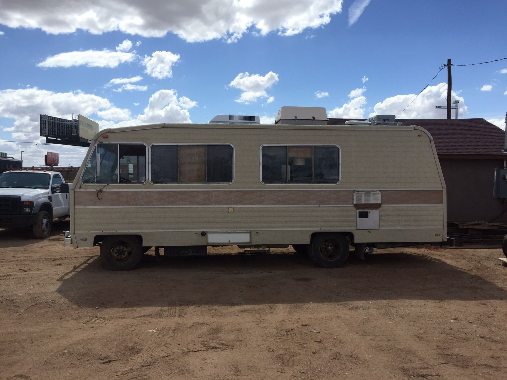 1977 CLEAN AZ TITLE Titan Motorhome RV Dodge/Chrysler Chassis 440 big ...