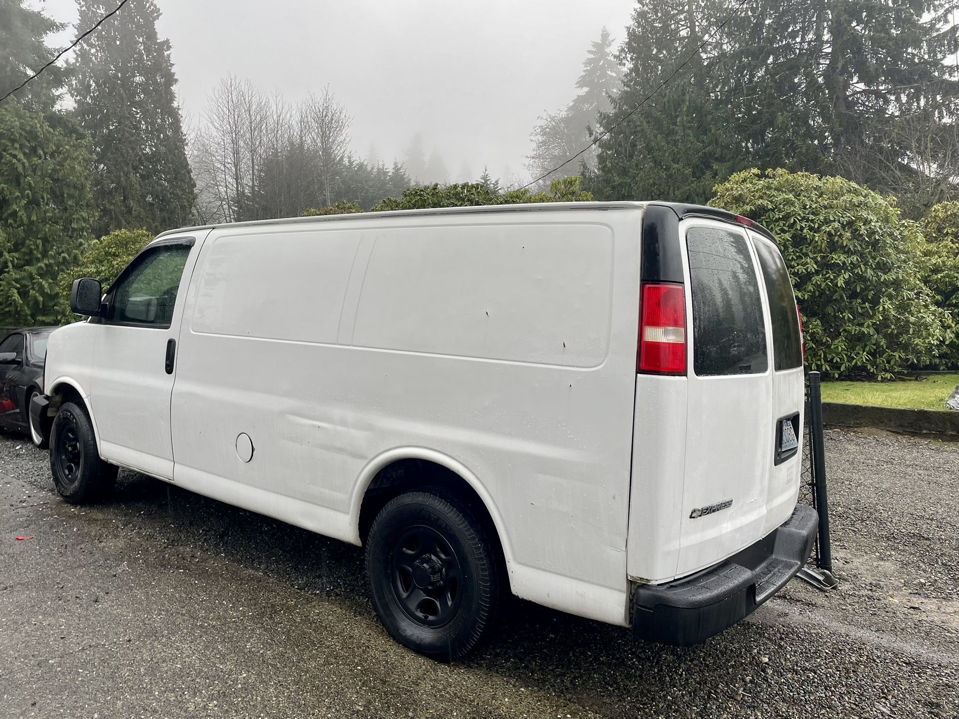 2006 Chevy Express 1500 for Sale in Edgewood, WA - OfferUp