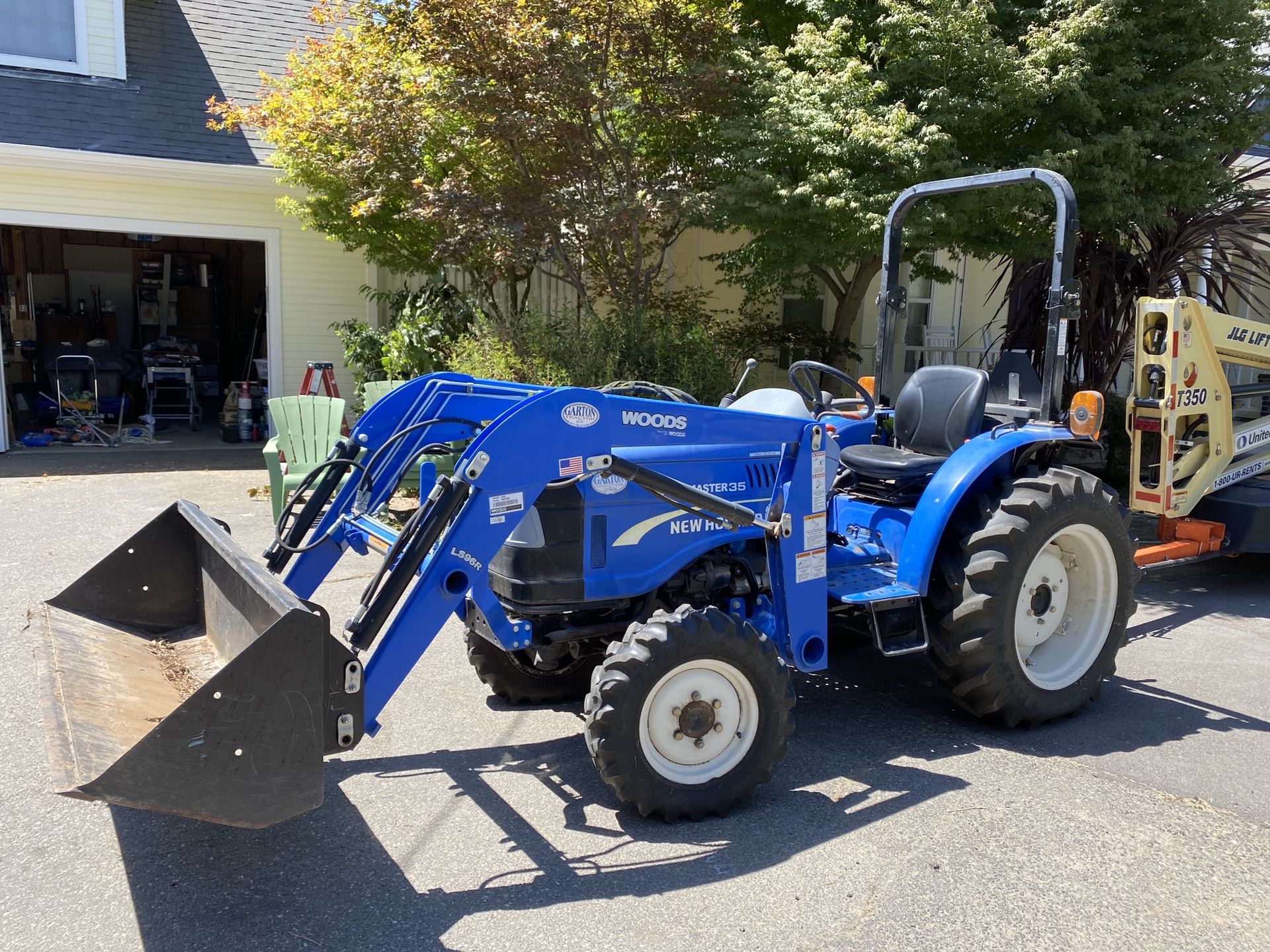 New Holland Workmaster 35 with front end loader for Sale in Stockton ...