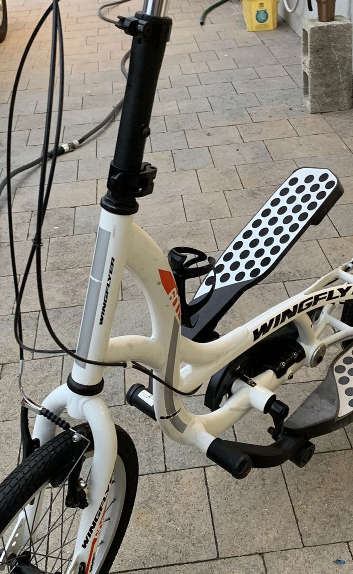 Wingflyer 600 Adult Elliptical Bike for Sale in Miami, FL - OfferUp