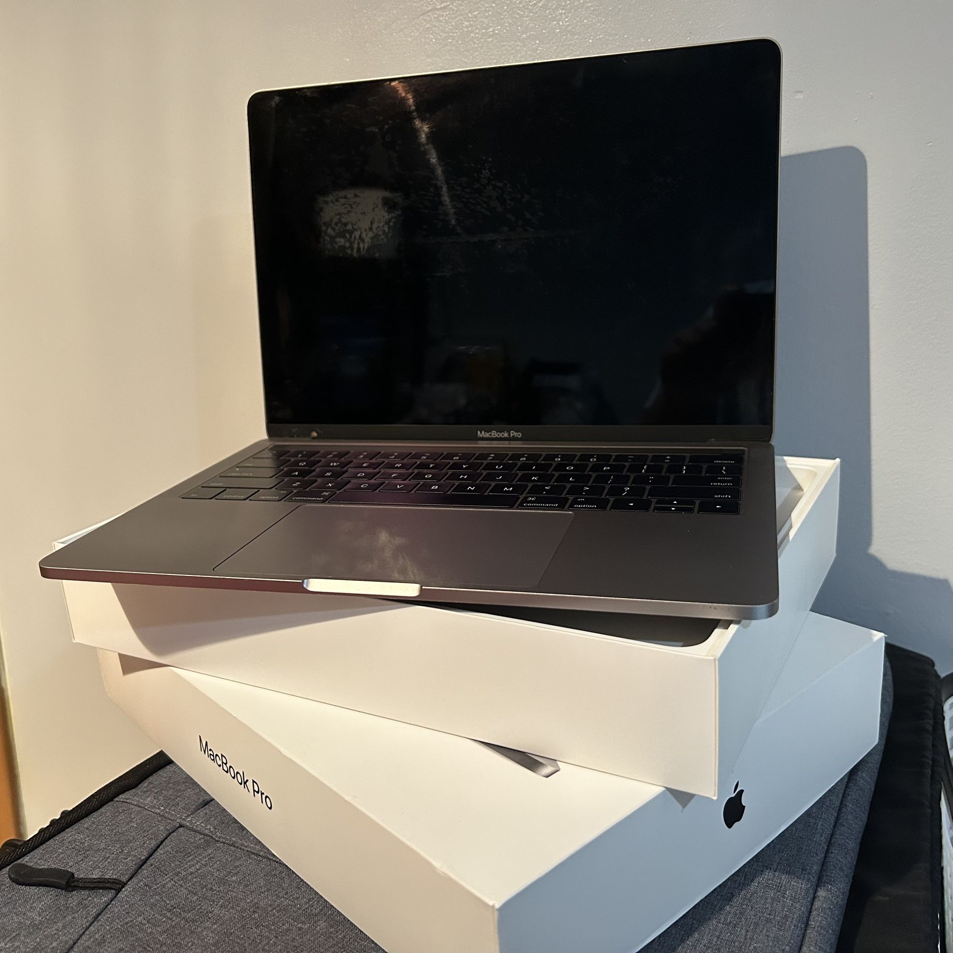 MacBook Pro 2016 water damaged for Sale in Seattle, WA - OfferUp