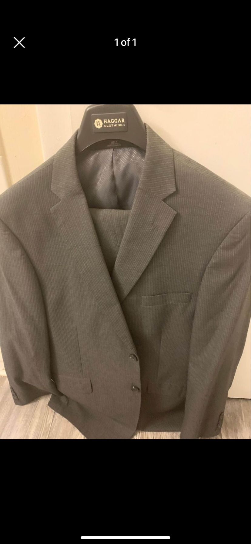 Mns Grey/stripes Suit for Sale in Houston, TX - OfferUp