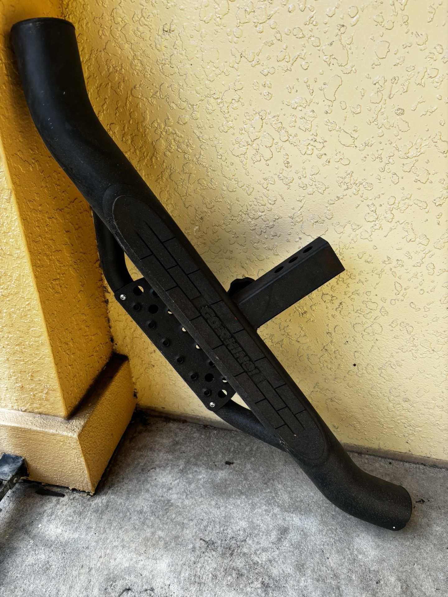 Go Rhino Hitch Step Bumper for Sale in Orlando, FL - OfferUp