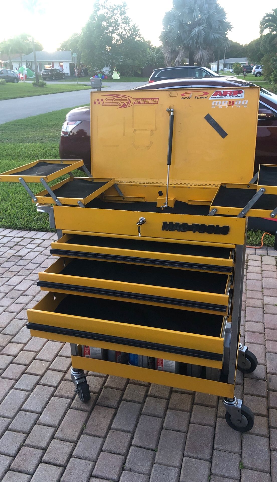 Mac rolling tool cart / Tool Box for Sale in Tamarac, FL - OfferUp