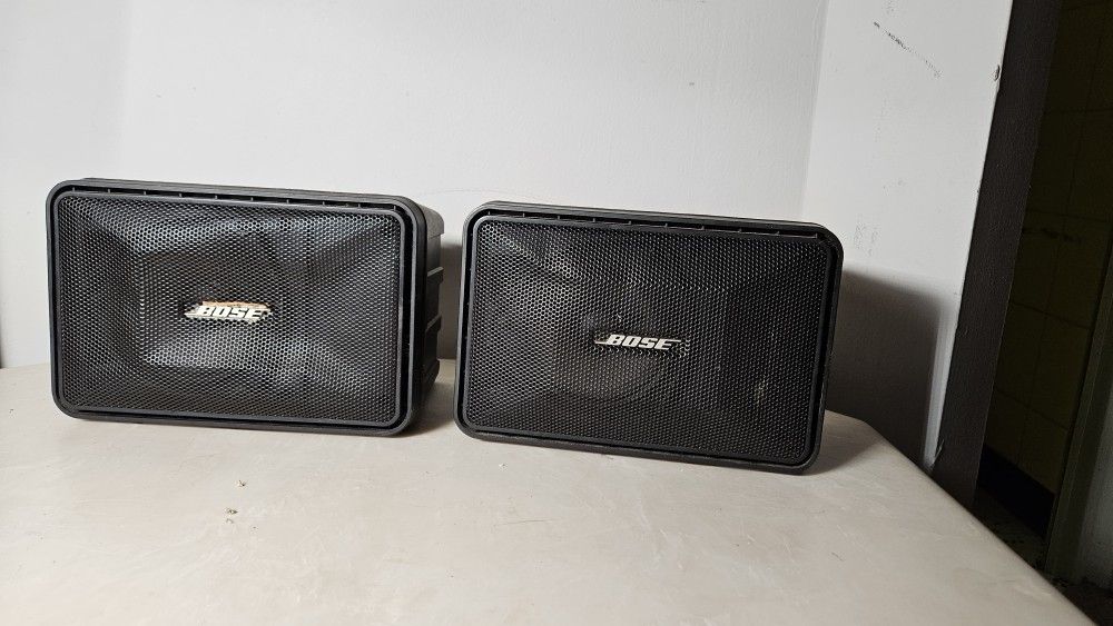 Bose Model 101 Pair for Sale in Clarendon Hills, IL - OfferUp
