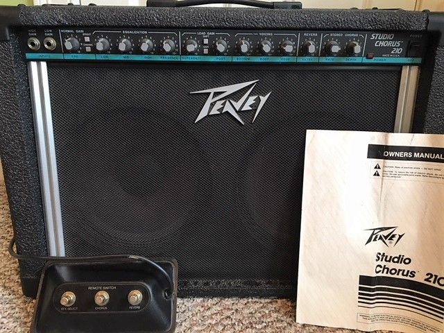 Peavey Studio Chorus 210 amp for Sale in Salem, NH - OfferUp