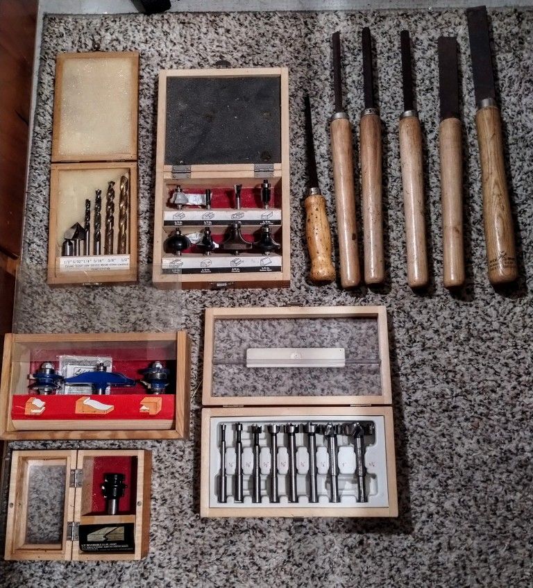 Carpenter 's Cabinet & Joiners Tool Bundle for Sale in Clearwater, FL ...