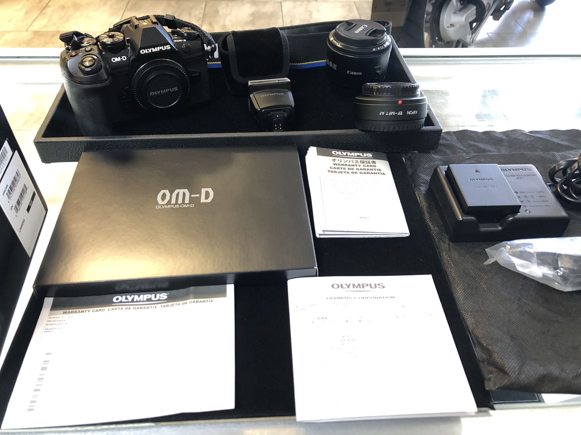 Olympus OM-D E-M1 Mark II for Sale in Clermont, FL - OfferUp