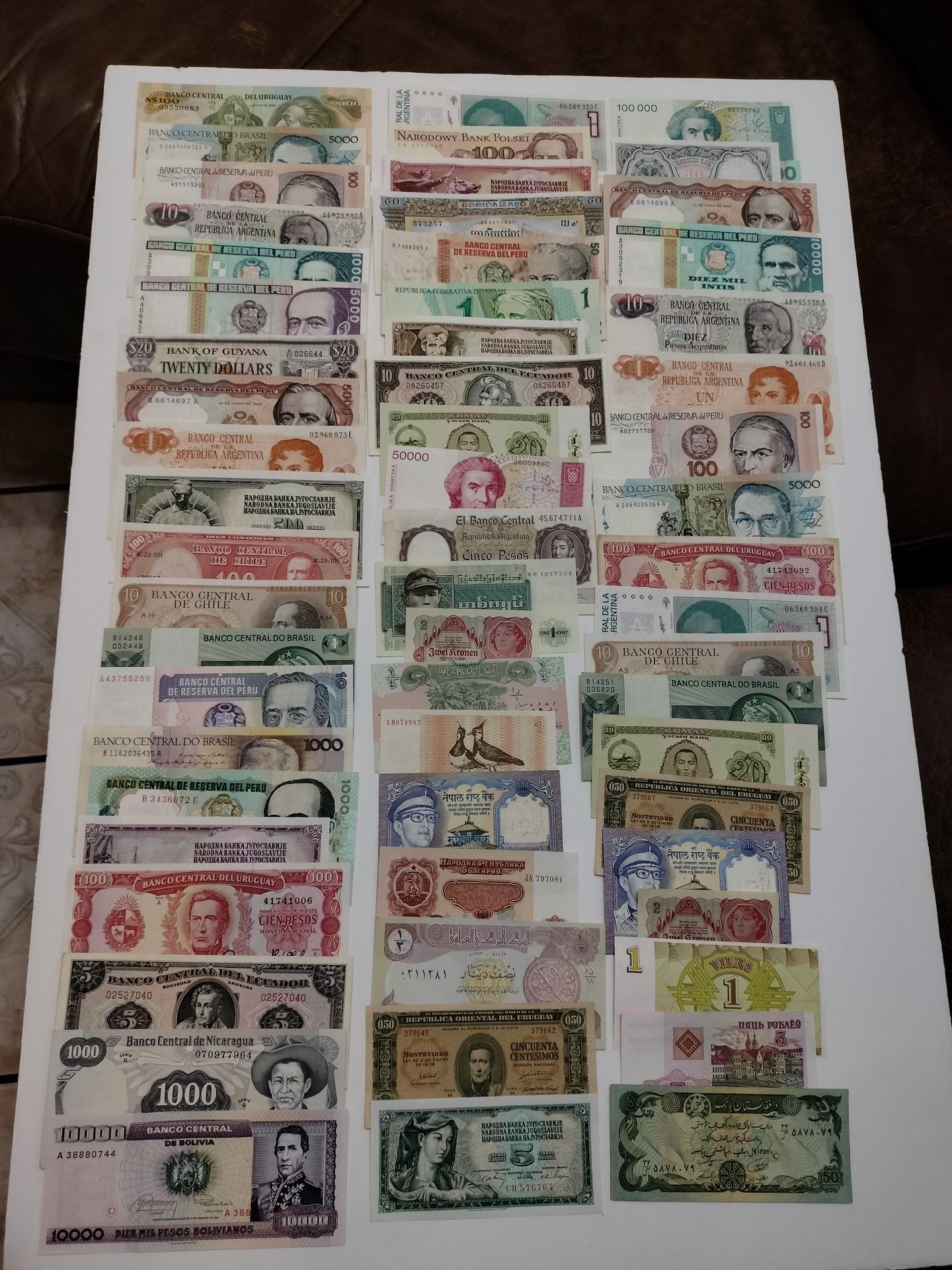 Lot Of (60) Uncirculated Old World Banknotes / Old Money — Billetes De ...