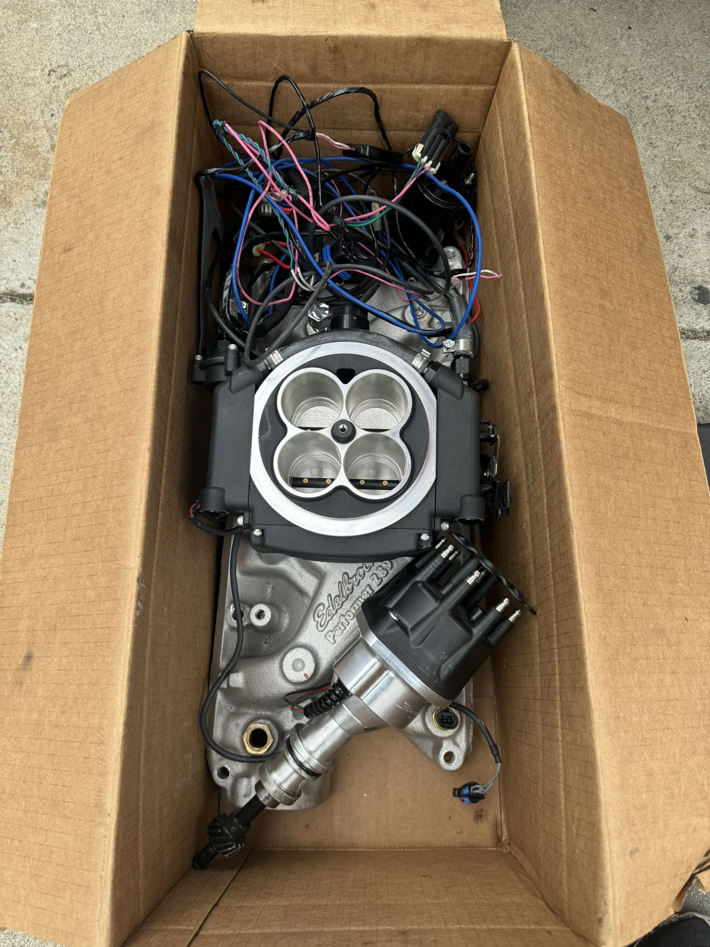 Ford 289 302 5.0 Holley Sniper Efi And Intake for Sale in Hacienda ...