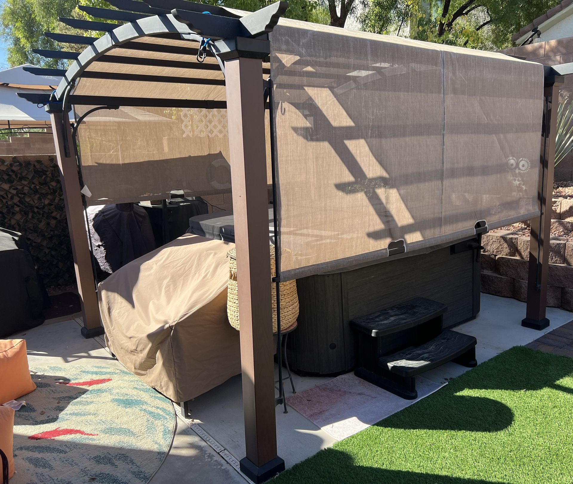 Wood grain Pergola/Gazebo 10x10 ( Allen & Roth) for Sale in Las Vegas ...