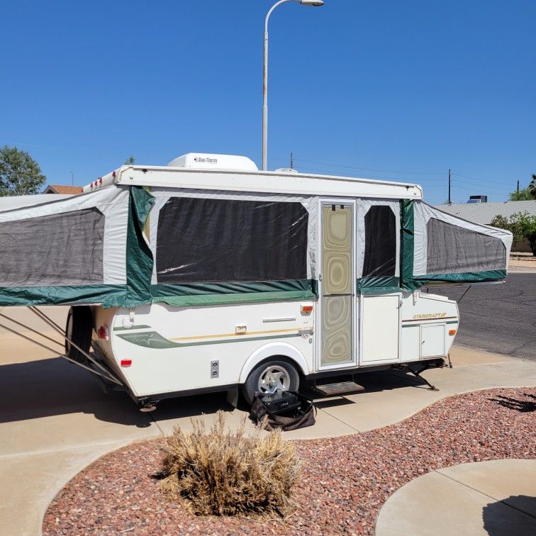 2004 Starcraft Pop Up Camper for Sale in Phoenix, AZ - OfferUp