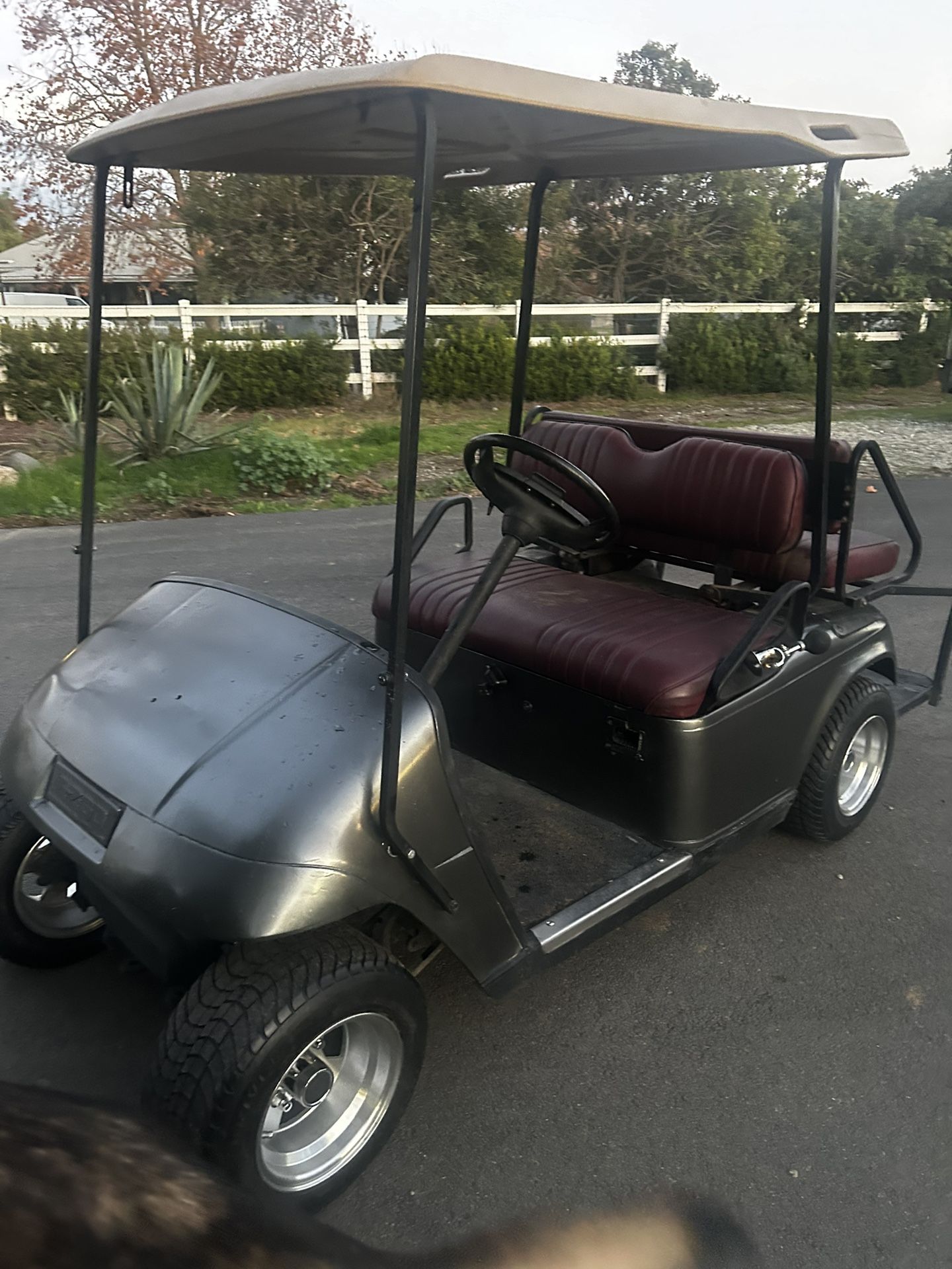 Ezgo 4 Seater Golf Cart Grey for Sale in Menifee, CA - OfferUp