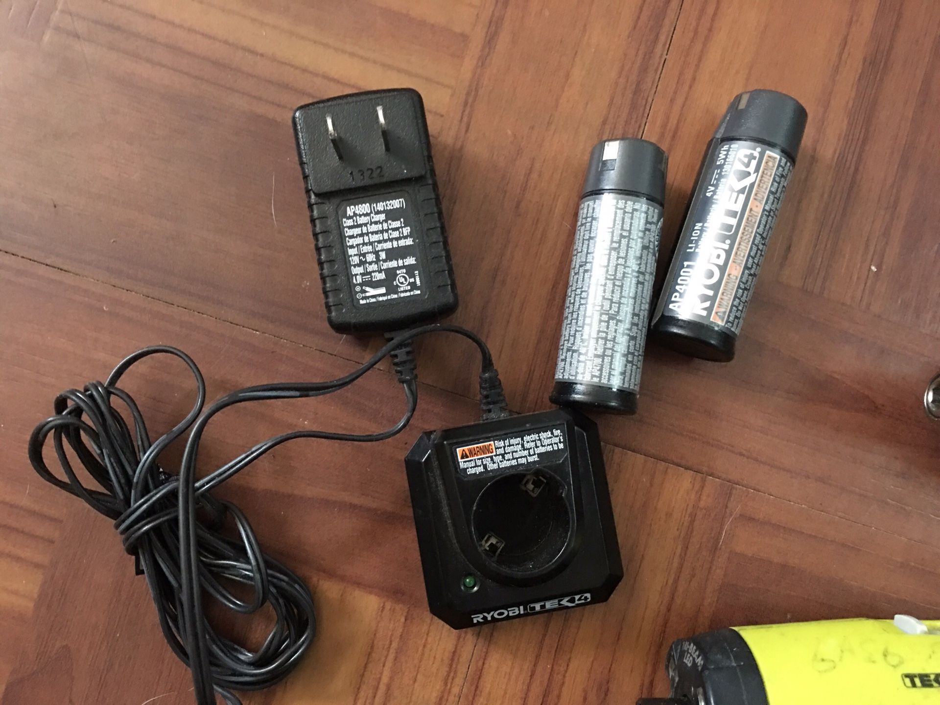 Ryobi tek4 tri-beam led hp53l 4v Ryobi TEK4 4-Volt Lithium-Ion Cordless ...