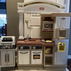 Little Tikes Kitchen With Bbq