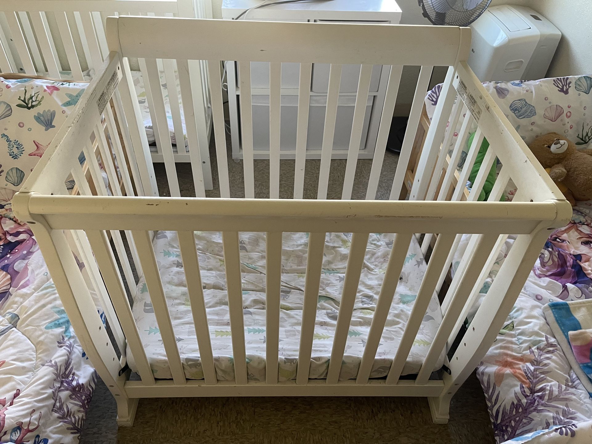 Mini Crib for Sale in Los Angeles, CA - OfferUp