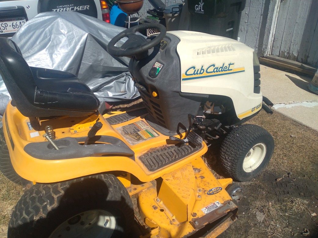Cub Cadet Lawn Mower 27 Horse Kohler 54-in Cut for Sale in Beaver Dam ...
