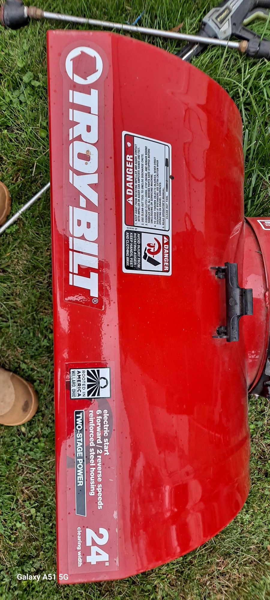 TROY BUILT Snowblower. Bikes & Cycling