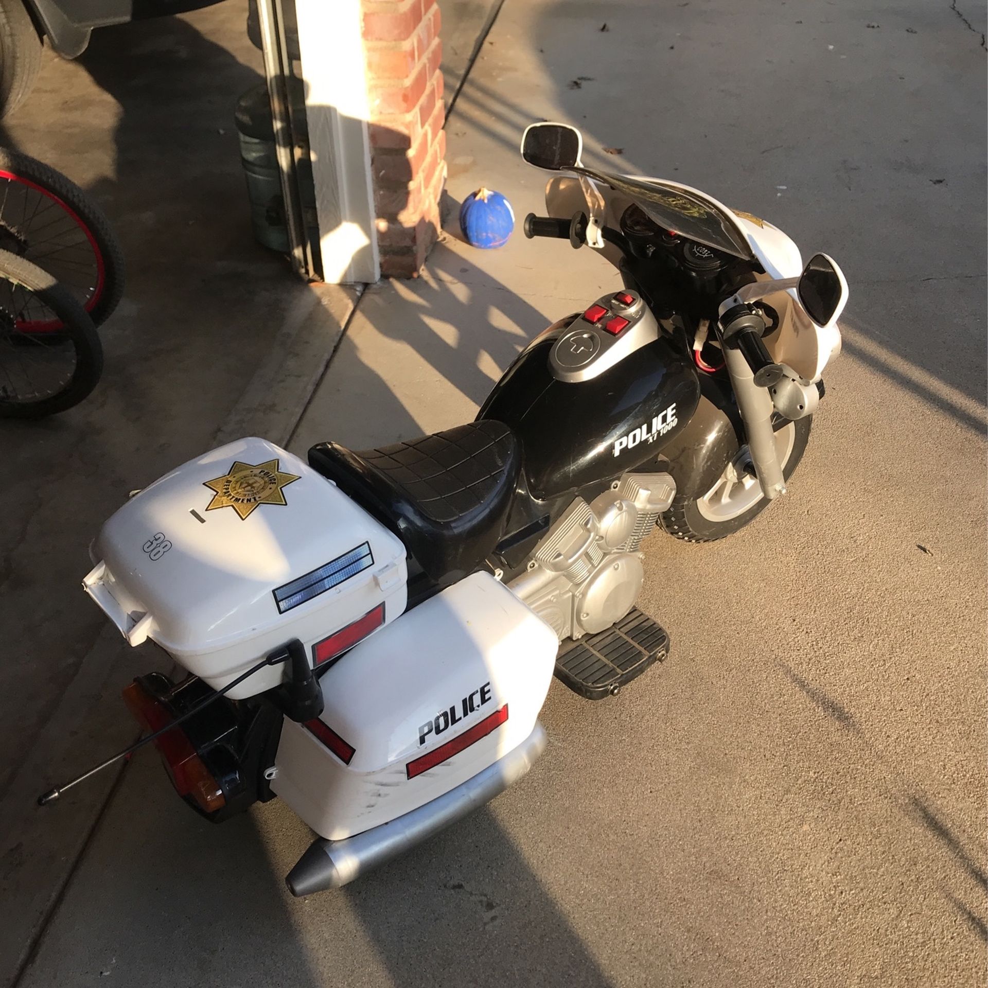 12v Power wheels Police Motorcycle for Sale in Fresno, CA - OfferUp