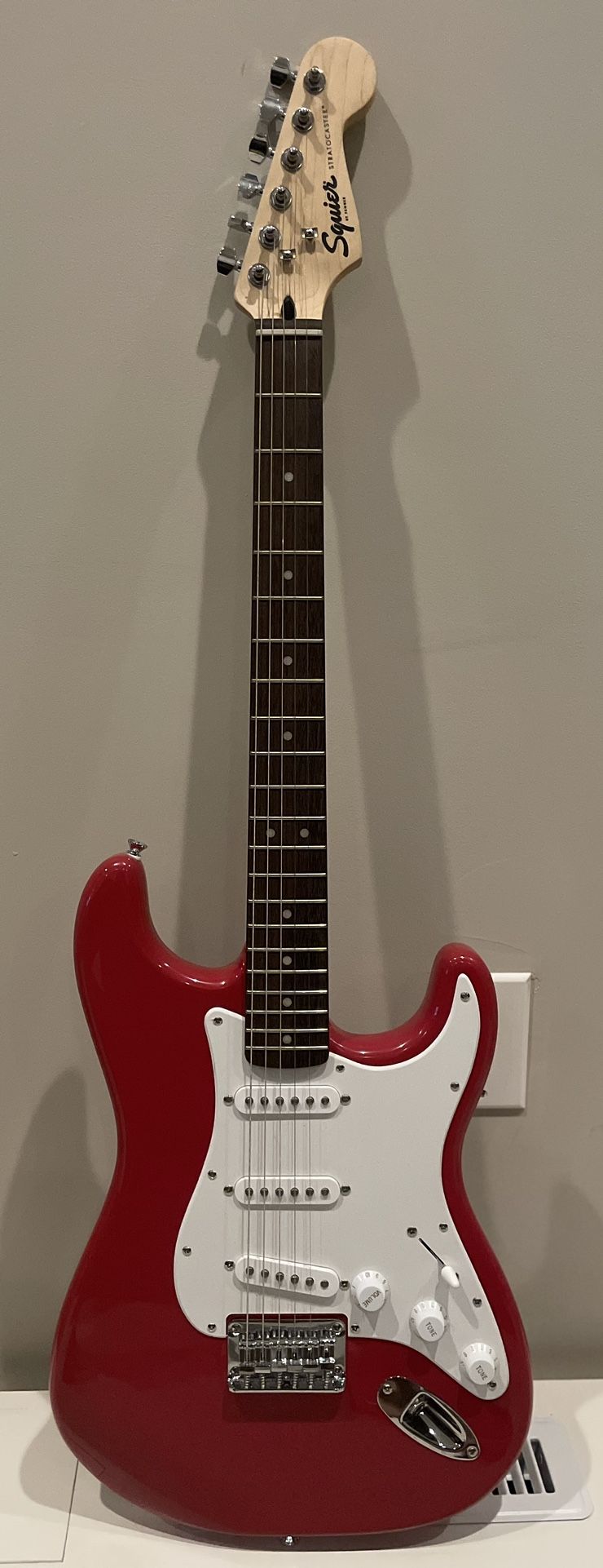 Fender Guitar for Sale in Grayson, GA - OfferUp