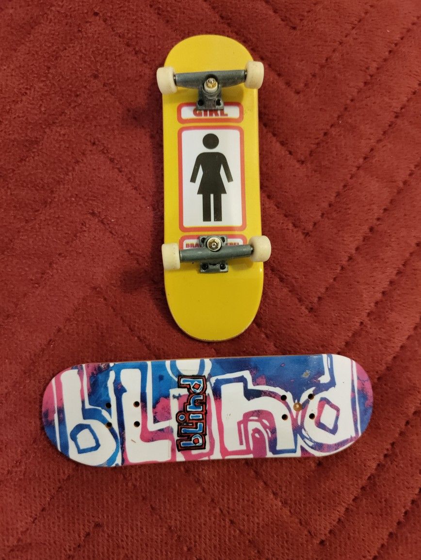Tech Deck Girl