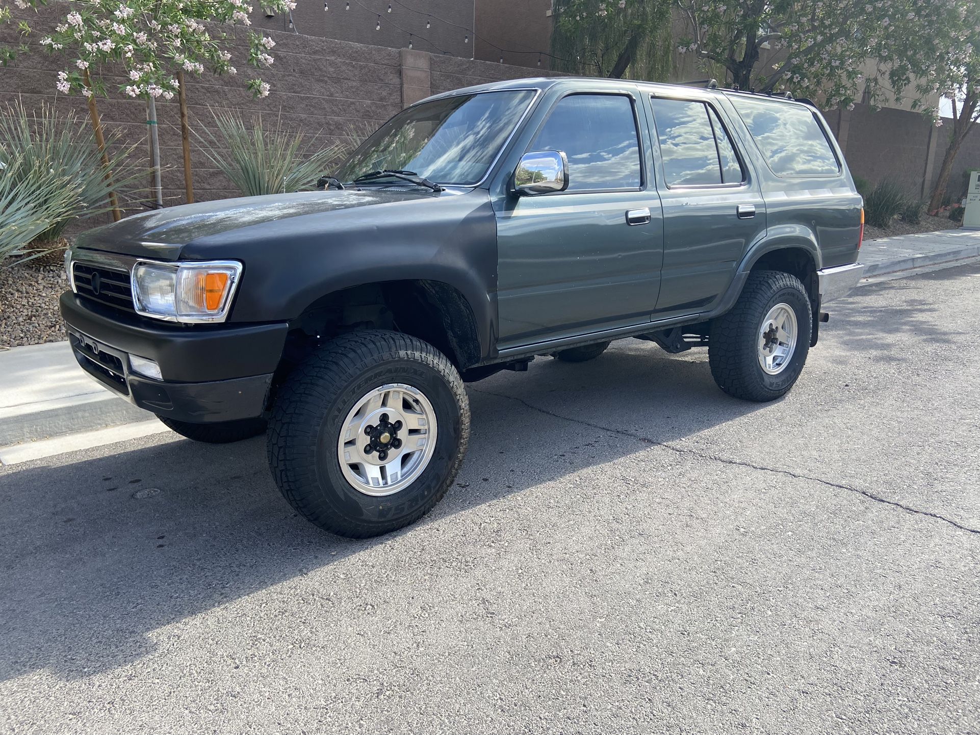 1992 Toyota 4Runner for Sale in Las Vegas, NV - OfferUp