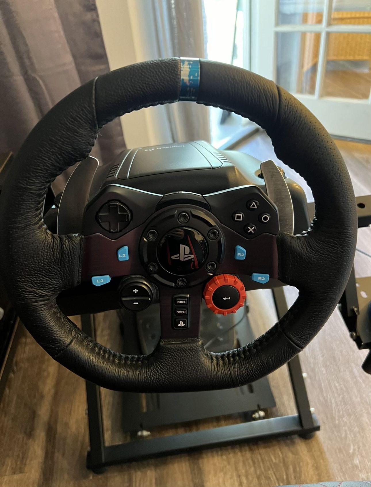 Logitech G29 Wheel And shifter With Racing Pedals for Sale in Aliso ...