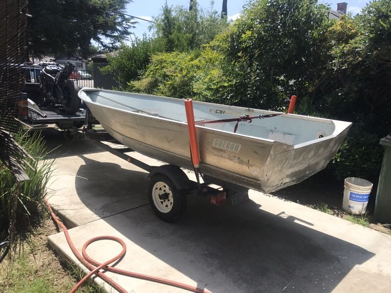 14’ Gregor welded aluminum boat and trailer with Bimini top for Sale in ...