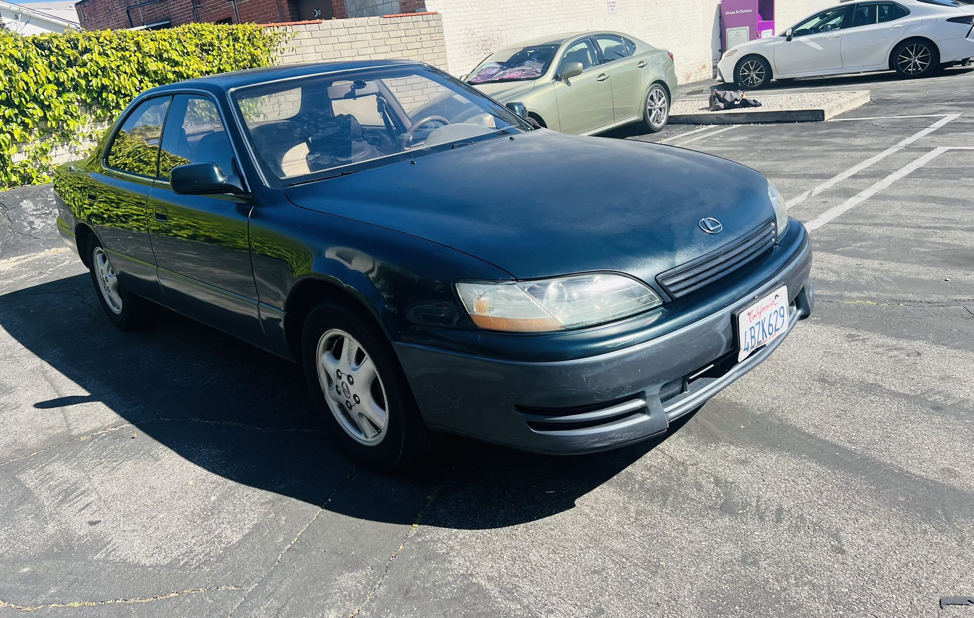1995 Lexus ES 300 for Sale in Glendale, CA - OfferUp