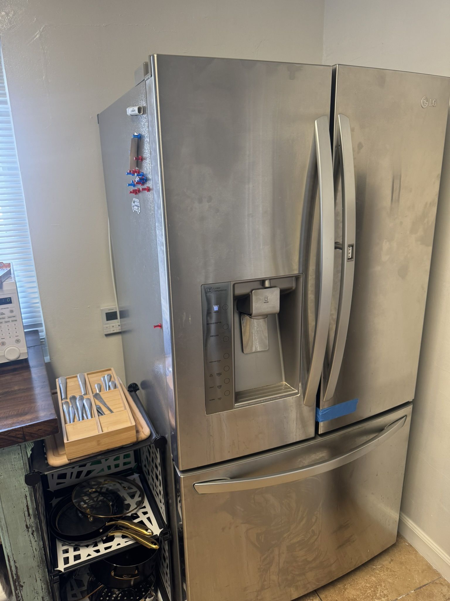 LG Fridge - Used (normal Wear And Tear)- MUST PICK UP for Sale in ...