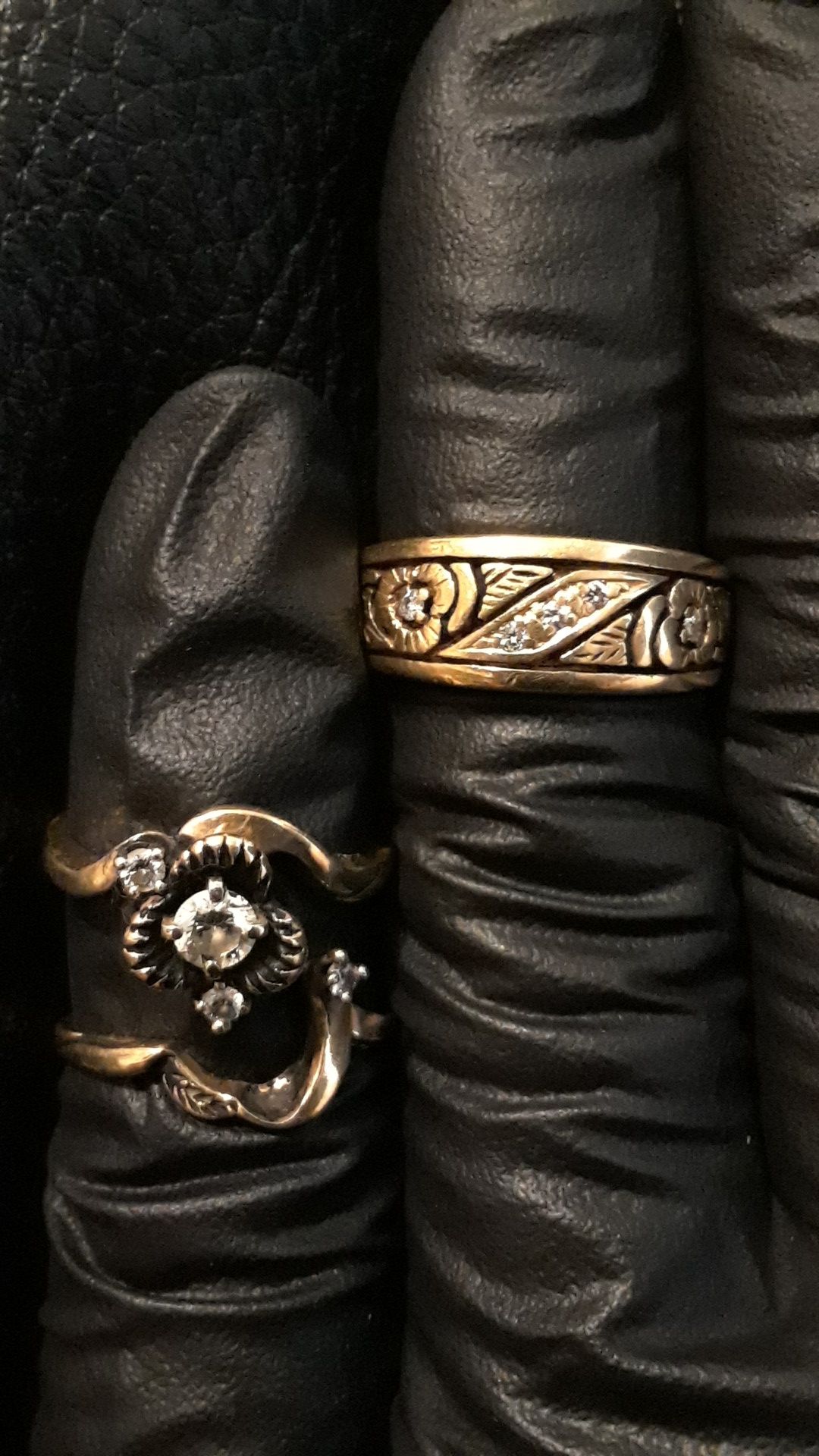 Vintage Wedding Rings Set: Rustic Northwest Rose, 1970s for Sale in ...