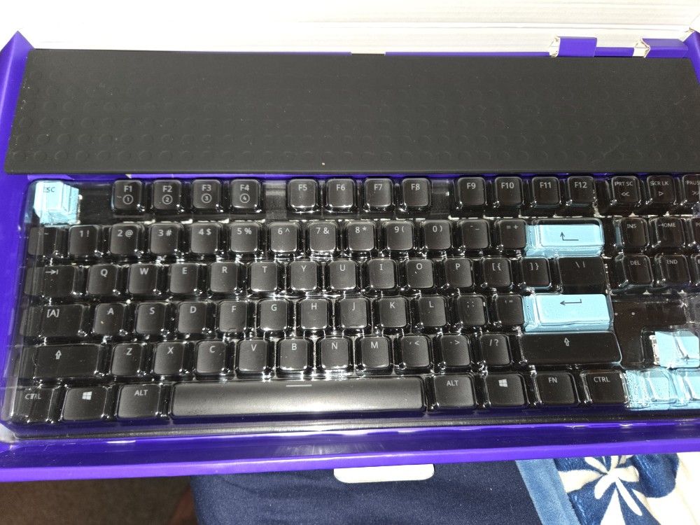 NZXT Tenkeyless Keyboard for Sale in Diamond Bar, CA - OfferUp