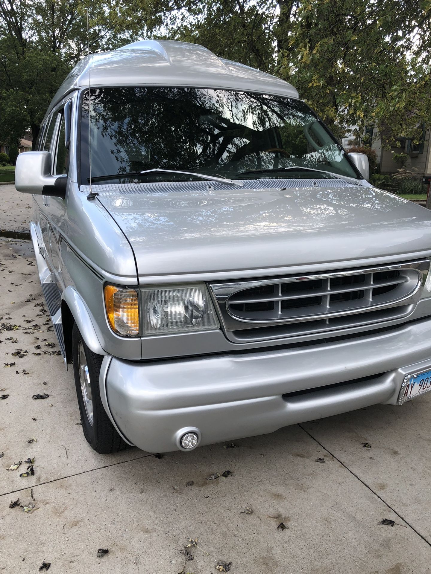 2004 Ford Econoline for Sale in Evergreen Park, IL - OfferUp
