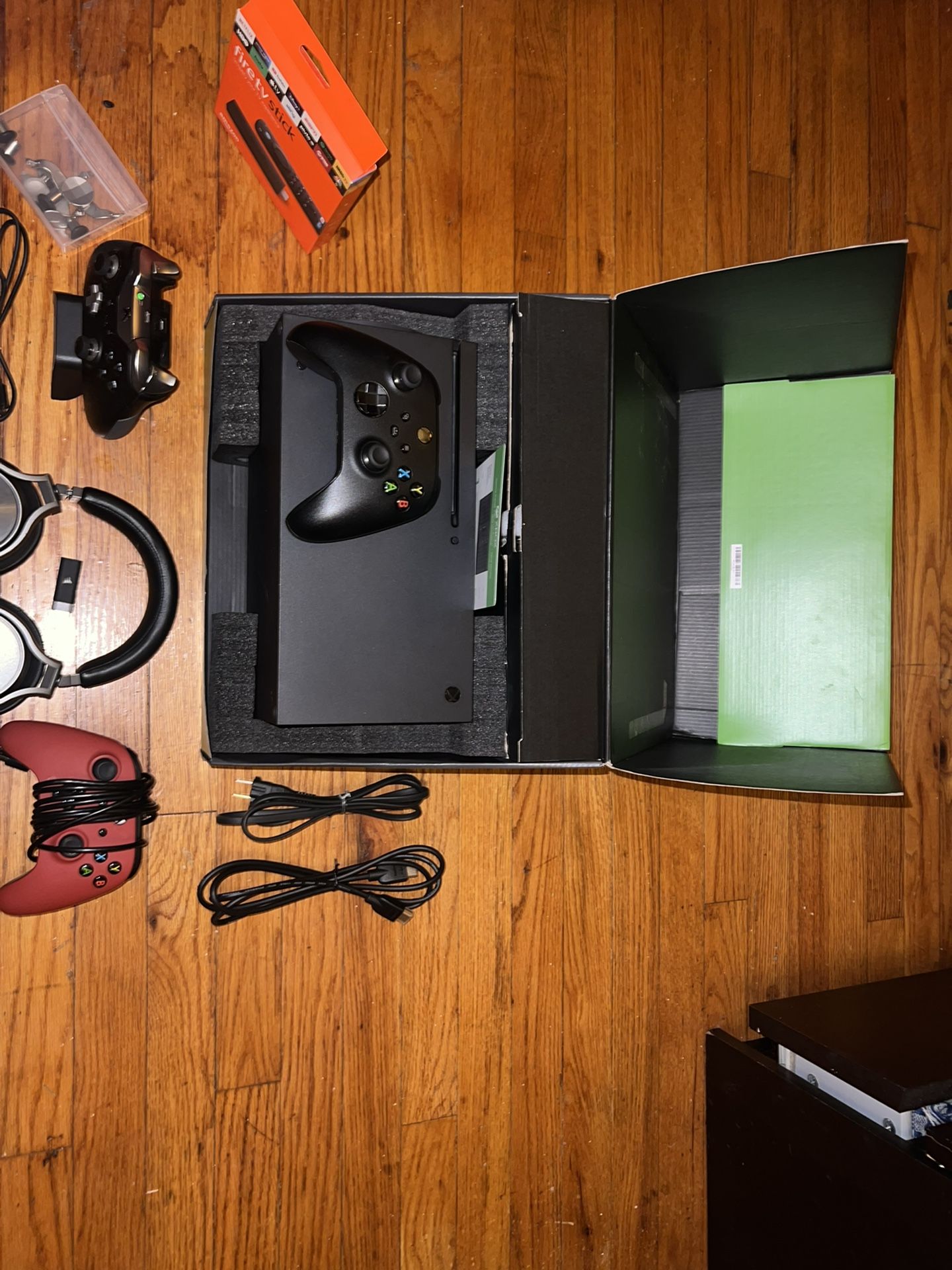 Ultimate XBOX series X Bundle (Perfect gift) for Sale in Palisades Park ...