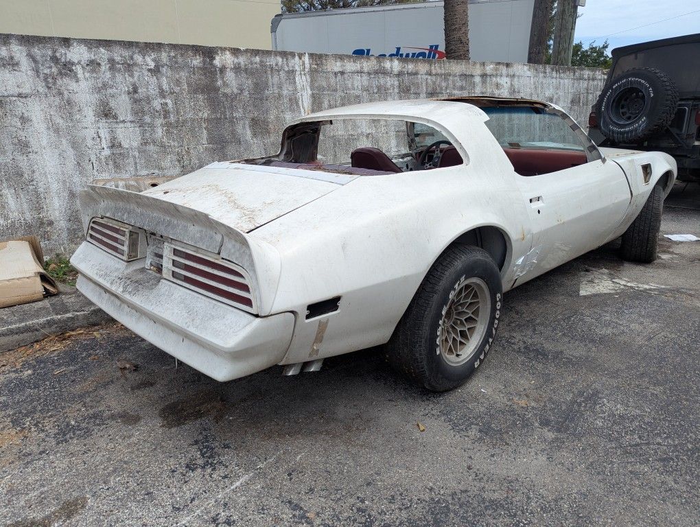 1978 Pontiac Trans Am Formula 400 for Sale in Fort Lauderdale, FL - OfferUp