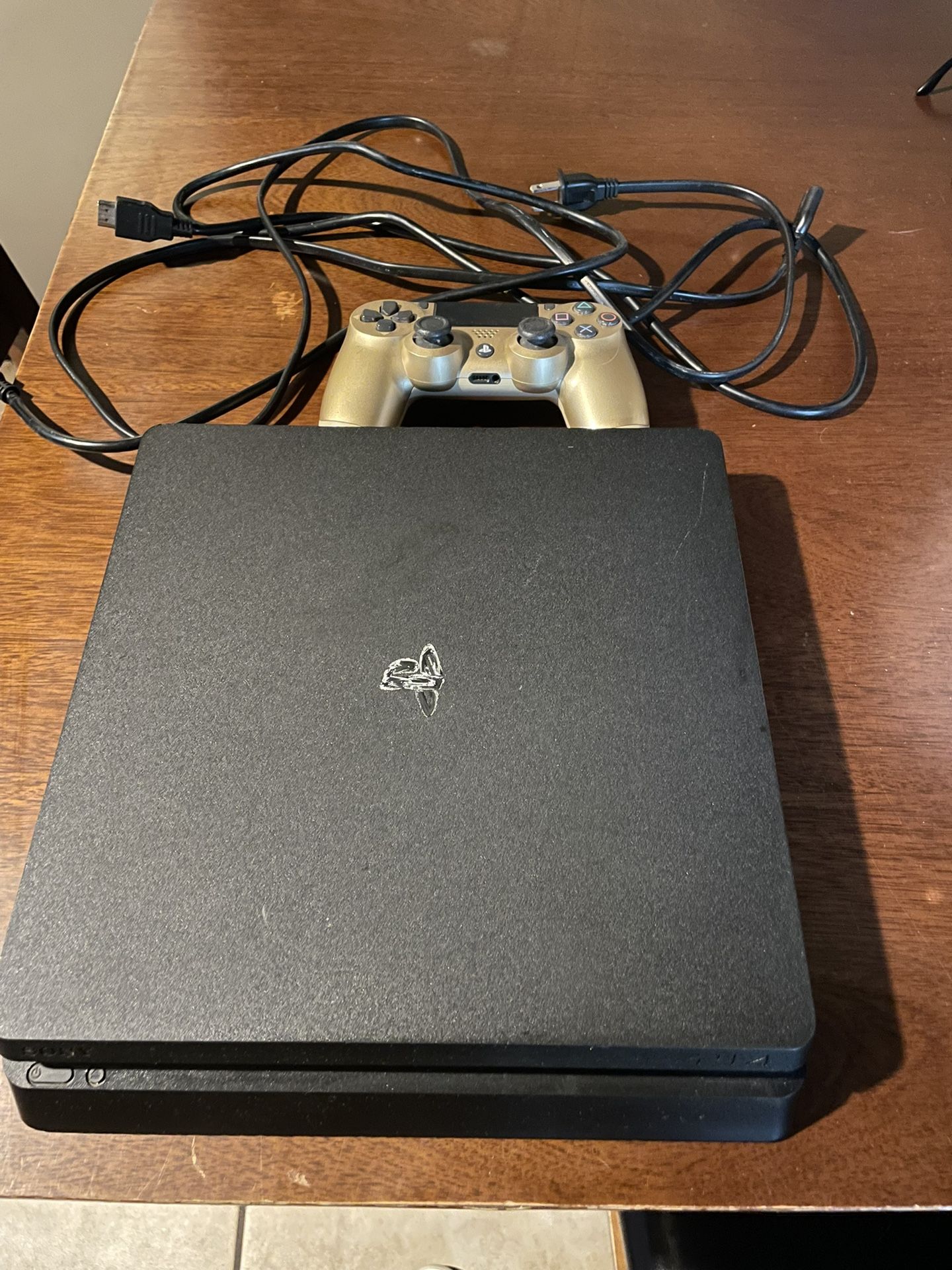 PS4 Slim W/ Controller for Sale in Phoenix, AZ - OfferUp