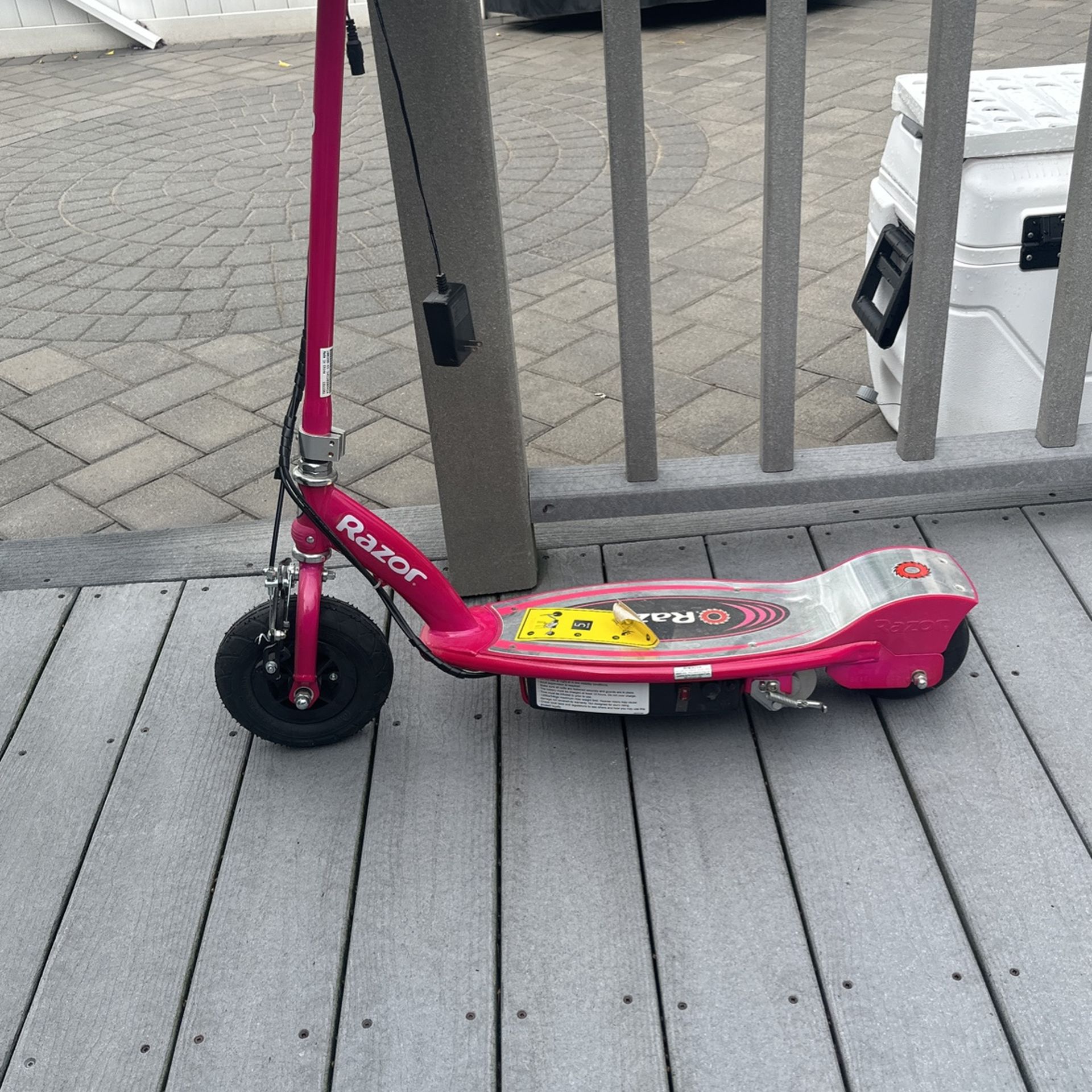 Sale Razor E100 Electric Scooter