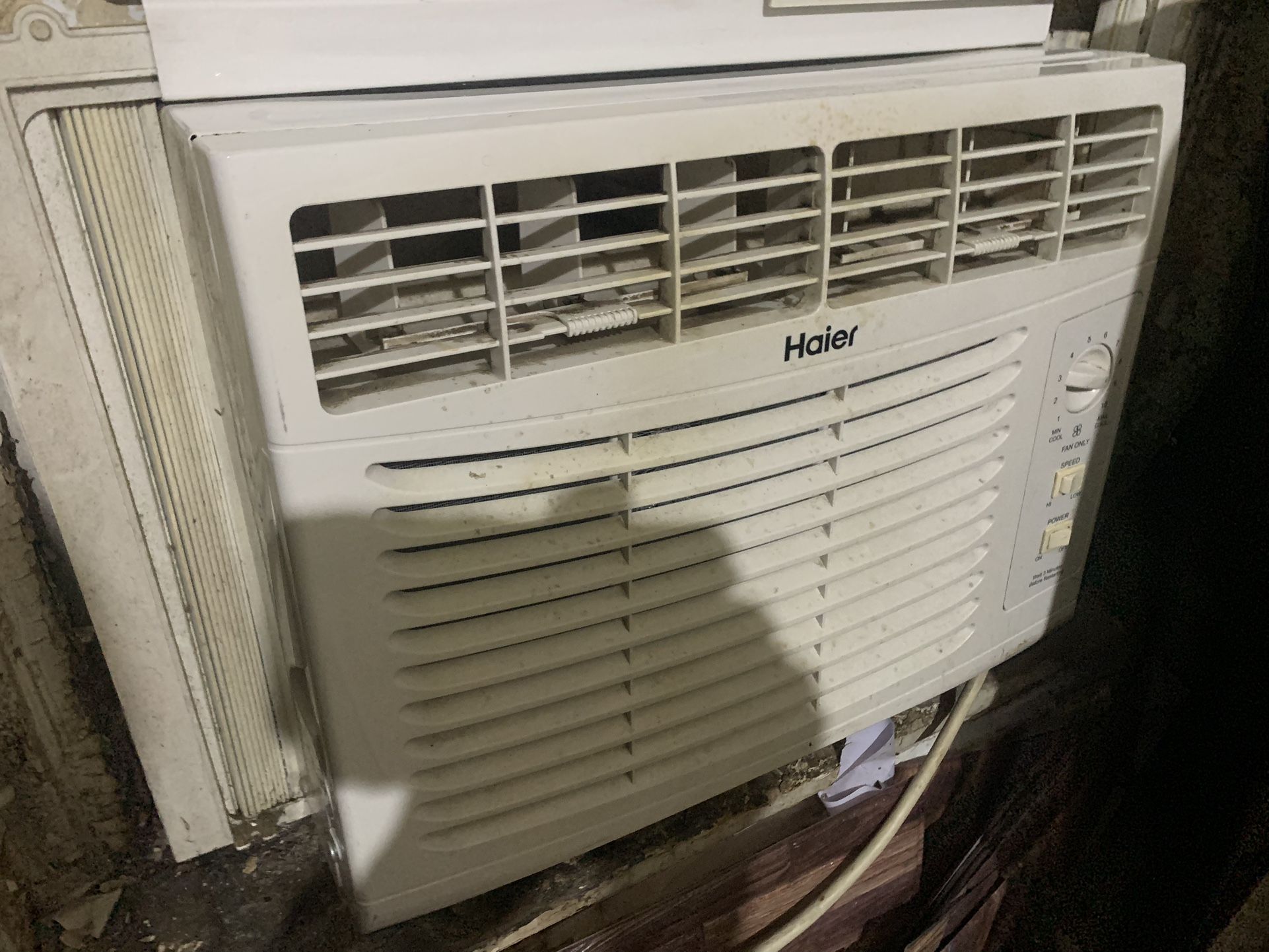 5000 Btu’s Room Size Air Conditioner (ice cold ) for Sale in ...